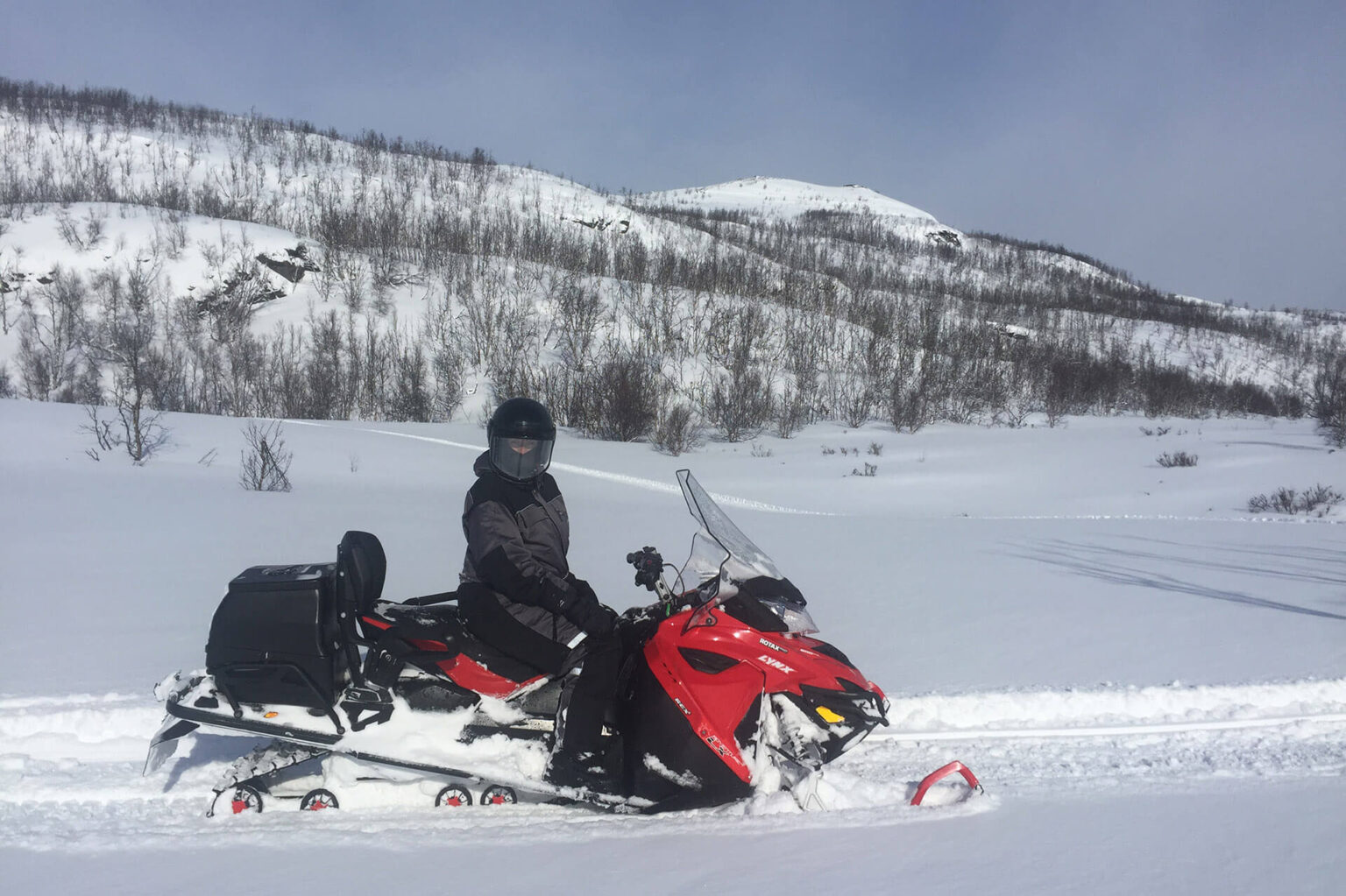 Snowmobile Adventure Abisko (Drive your own) - Lights over Lapland AB