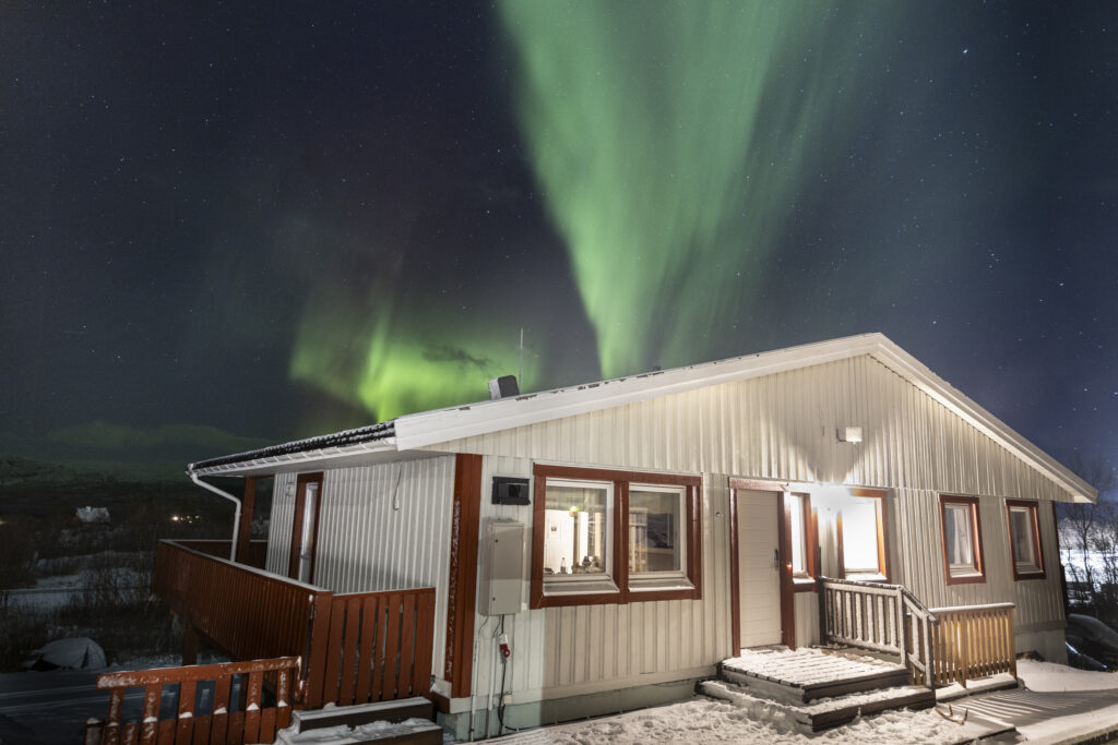 Introducing the Abisko Panorama House - Lights over Lapland AB